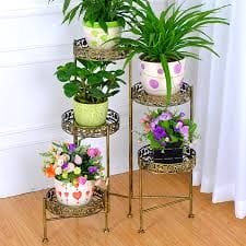 Most Stunning And Innovative Vertical Pot Ideas That Will Add Beauty To ...