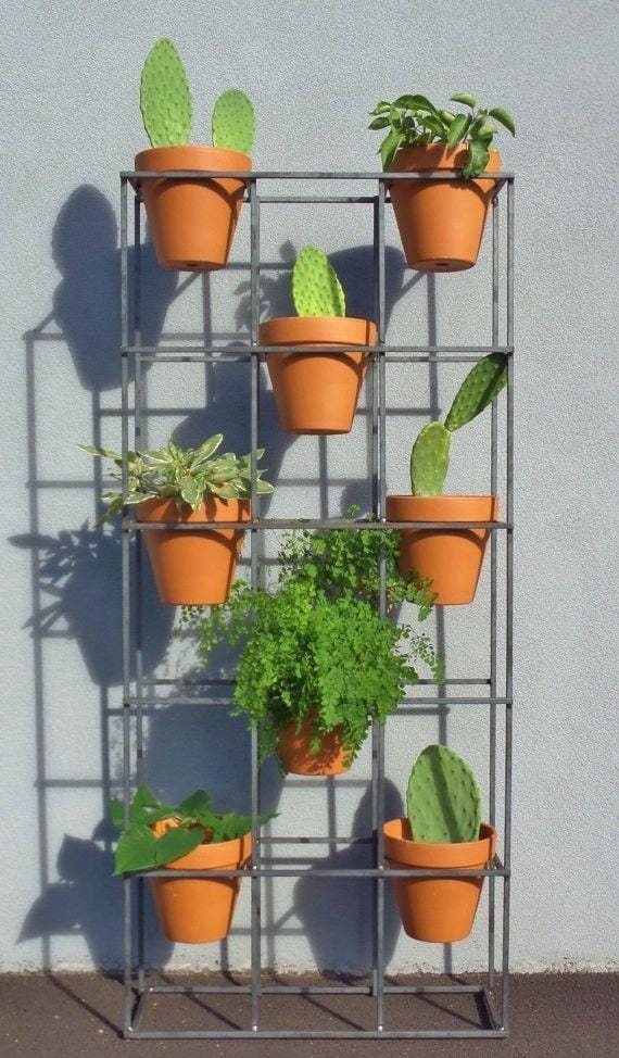 Most Stunning And Innovative Vertical Pot Ideas That Will Add Beauty To ...