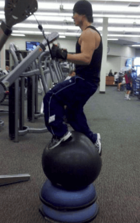 10 Gym Fails That Prove Gym Is Not For Everyone - Genmice