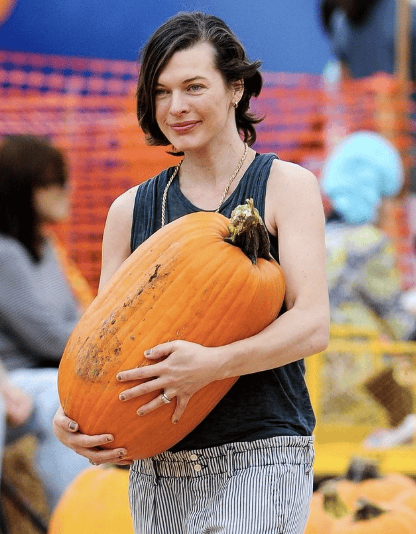 10 Popular Top Models Looks In Real Life - Genmice