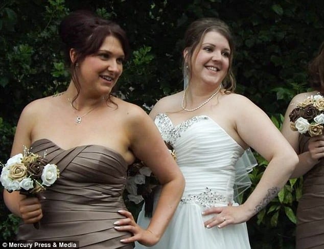 This Wedding Photographer Took Inappropriate Pictures At A Wedding And ...